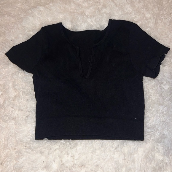 Amazon Essentials | Tops | Ribbed Workout Crop Top | Poshmark
